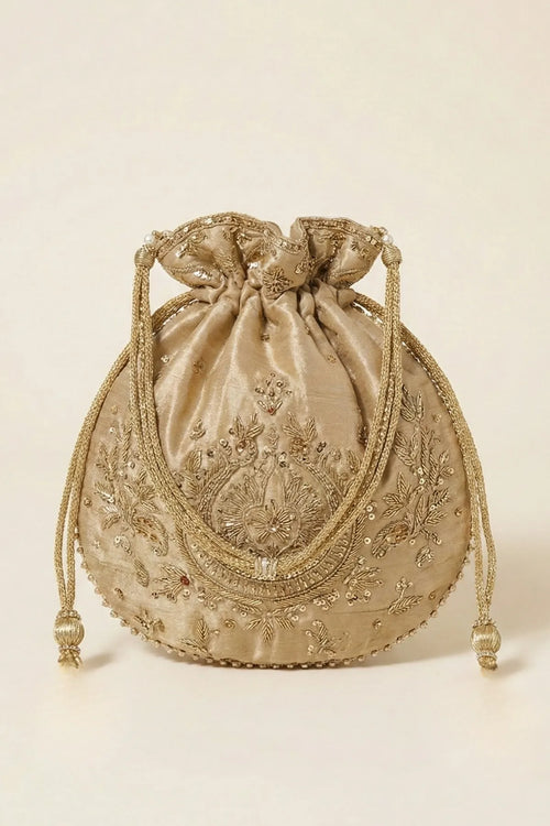 Pakistani Dholki Outfit Ideas: What to Wear to Pre-Wedding Celebration ...